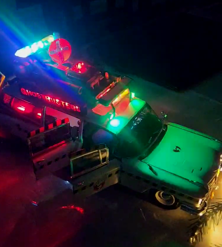 Ectomobile (Ecto-1) Model with LED Lights