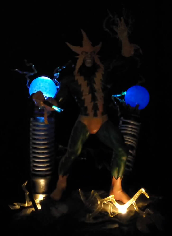 1/6 Scale Electro Model from Spider-Man with LED Lights