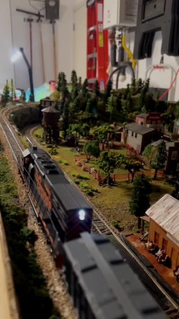 Dazzling Model Displays: Model Train LED Lighting Showcase