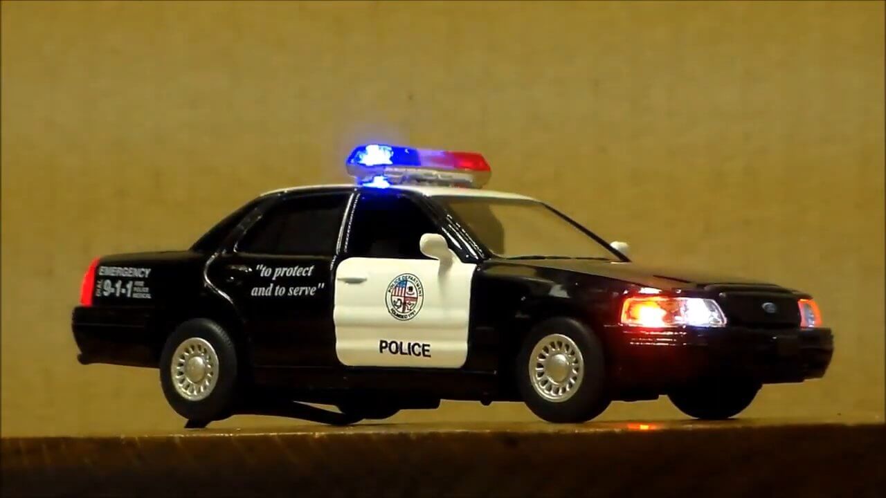 Standard Police Car with Custom Wig-Wag Circuit