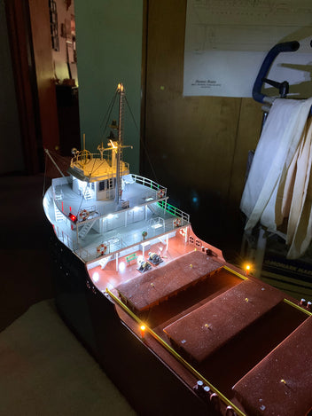 Enhanced Modeling: Explore Ship and Boat Models with LED Lights – Evan ...