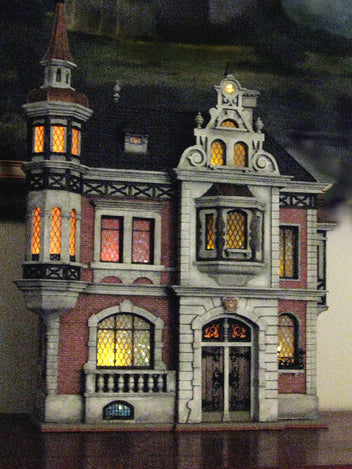 Illuminate Your Hobby: LED Lights for Miniaturists & Model Artists
