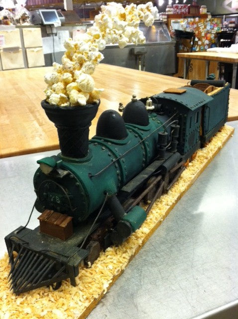 Popcorn Popping Gingerbread Train