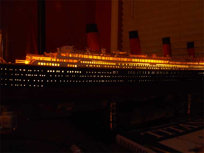 Titanic Model Lighting Setup with Evan Designs LEDs